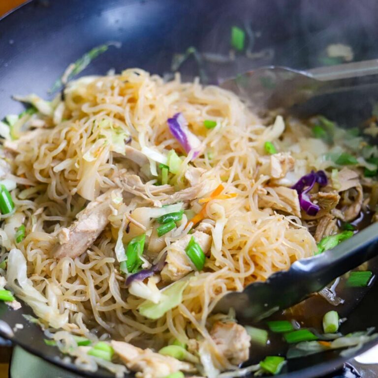 Easy and Healthy Filipino Pancit - This Moms Menu