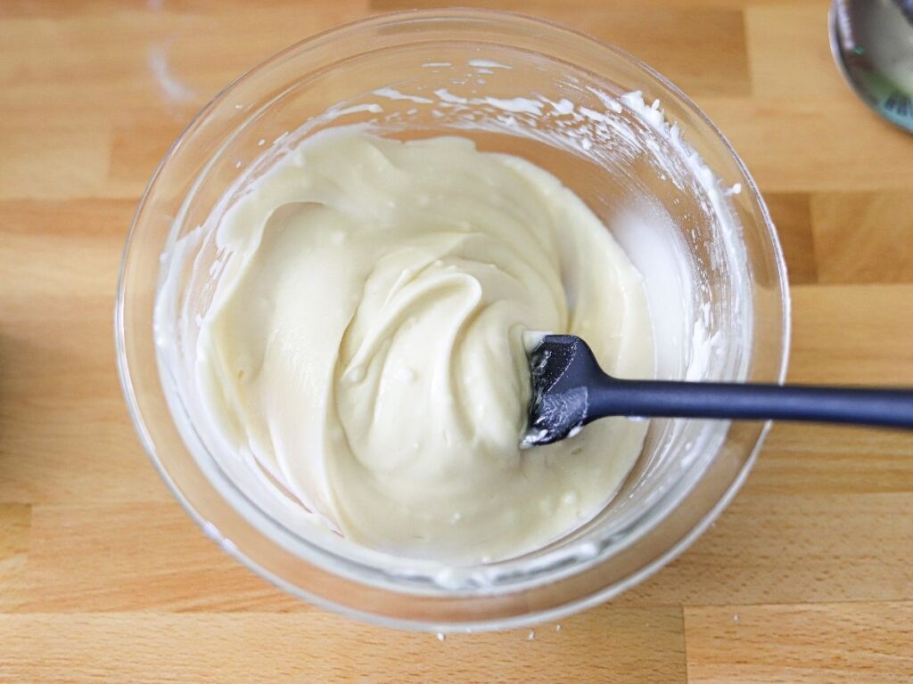 Homemade Cake Release (Cake Goop) - This Moms Menu