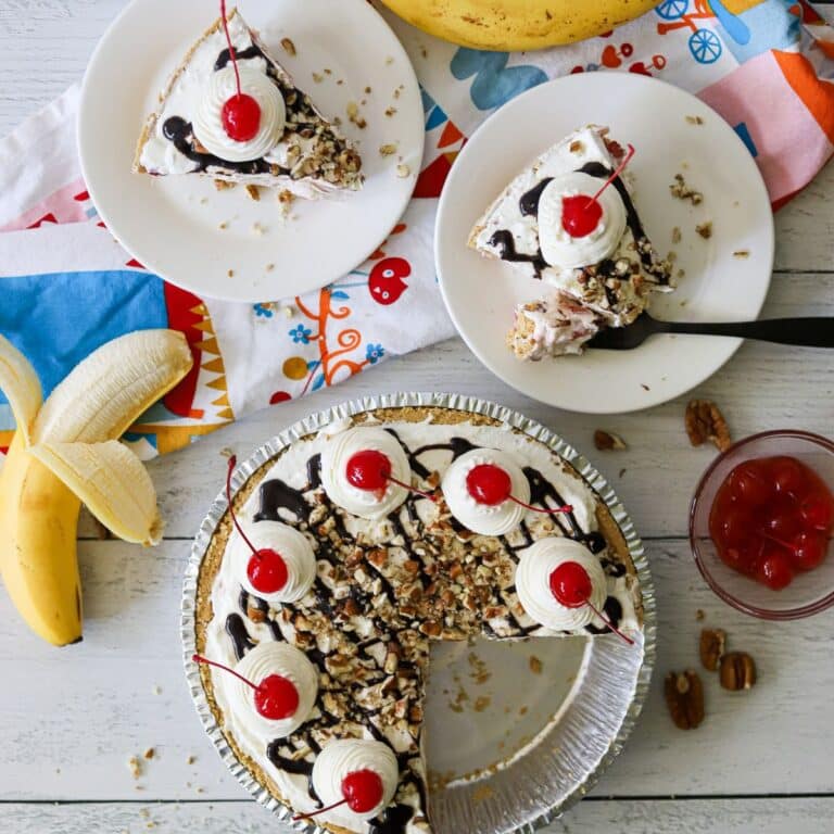 Banana Split Pie - This Moms Menu