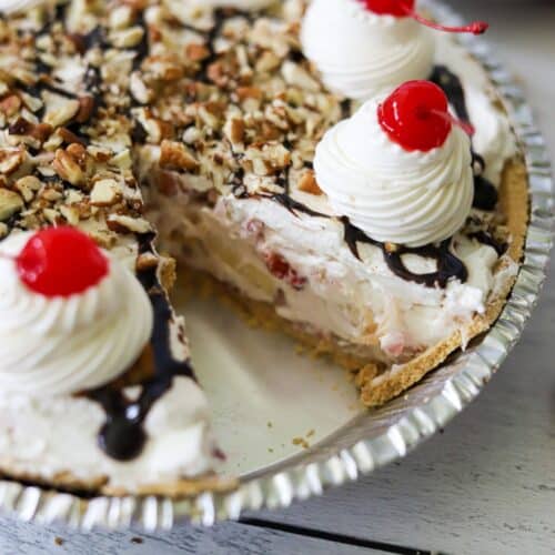 Banana Split Pie - This Moms Menu